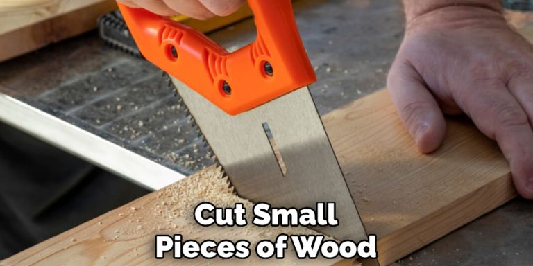 How to Cut a Small Piece of Wood in 8 Easy Ways (2025)