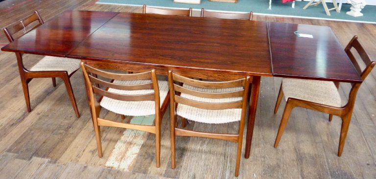 How to Refinish a Teak Dining Table | 15 Effective Methods