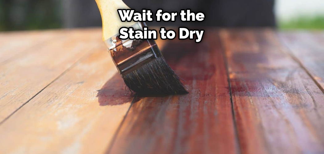 How to Keep Wood Stain From Rubbing Off | 10 Steps (2025)