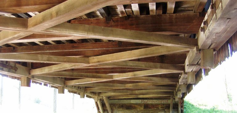 How to Brace a Deck From Swaying | 11 Effective Steps (2025)